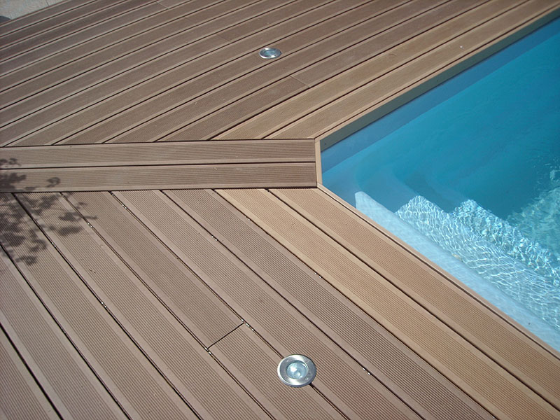 Pavimenti per piscine: prova il legno composito! | Campotrinceratoroma